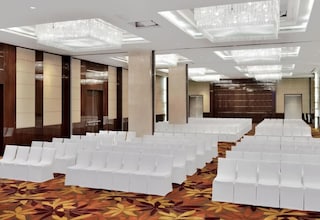 Banquet Halls in Edappally, Kochi| Marriage Hall/Party/Function Halls ...